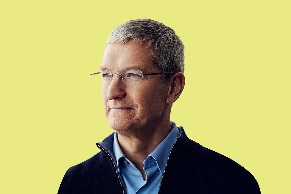 Tim Cook vydělal 265 miliónů dolarů a je 8. nejlépe placeným ředitelem